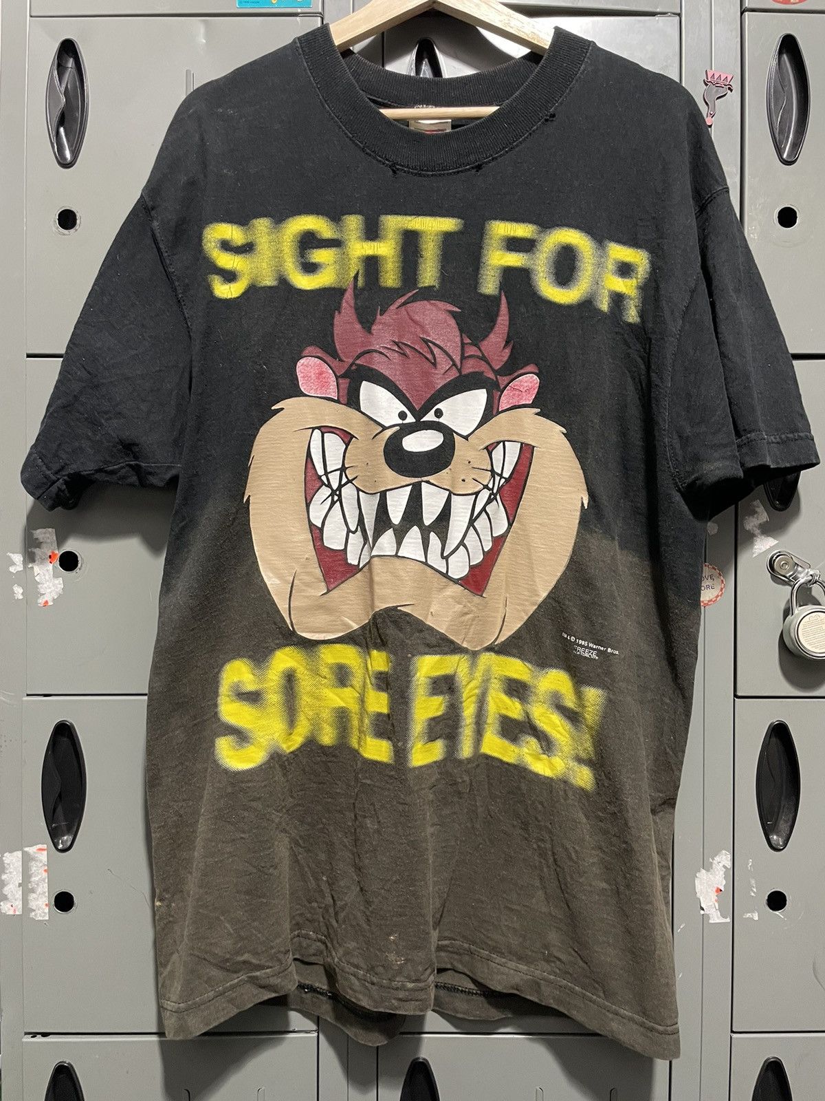 Vintage × Warner Bros 1995 Taz Looney Tunes 90s Sight sore eyes blur ...
