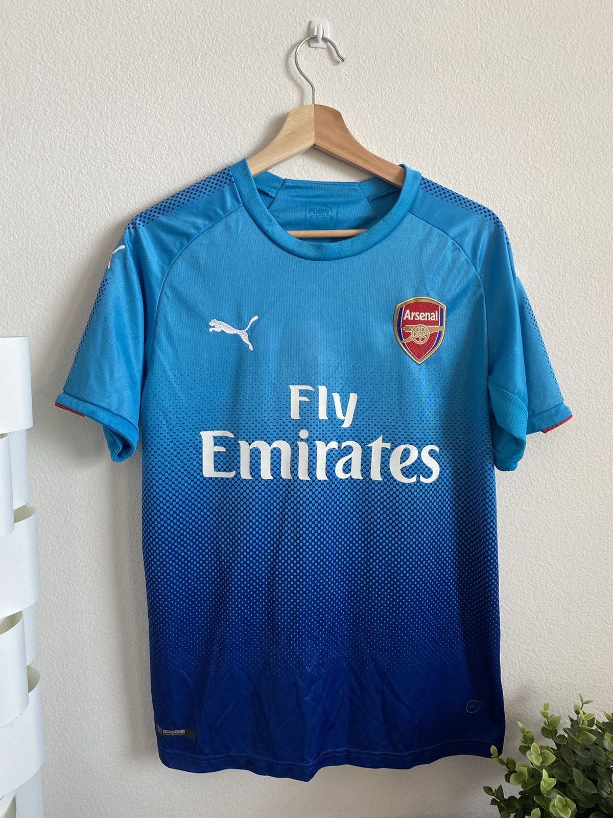 Puma Fly Emirates Arsenal Puma Soccer Jersey Kit | Grailed