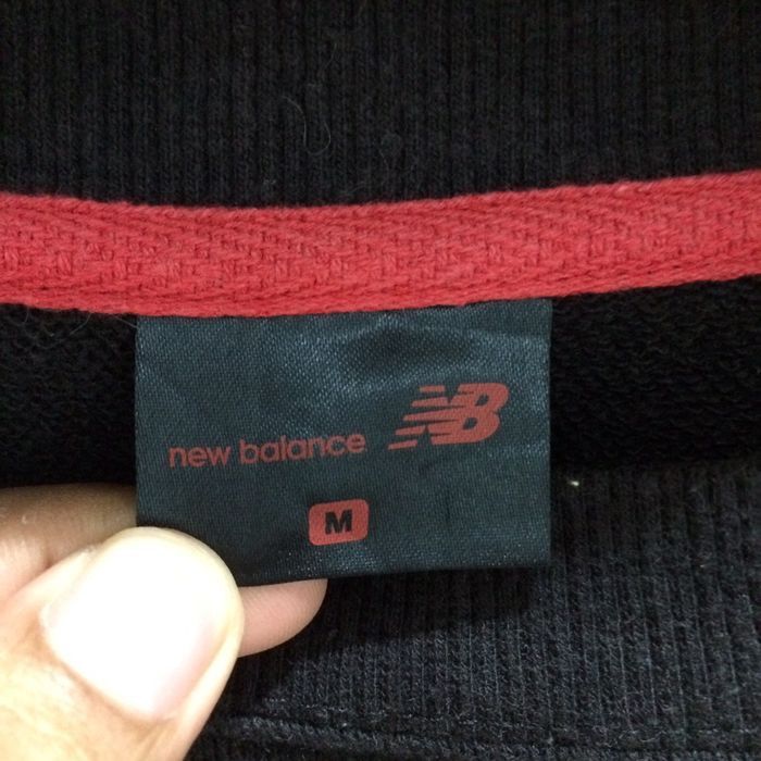 New Balance New Balance Small Logo Sweatshirt | Grailed
