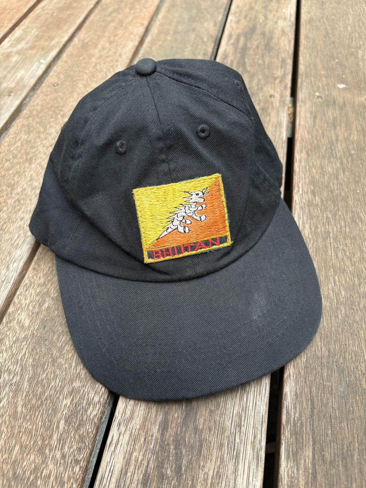 Art Bhutan cap embroidered | Grailed