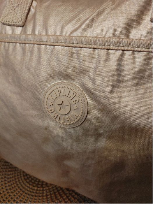 Kiss Kipling Live Light Duffel Bag | Grailed