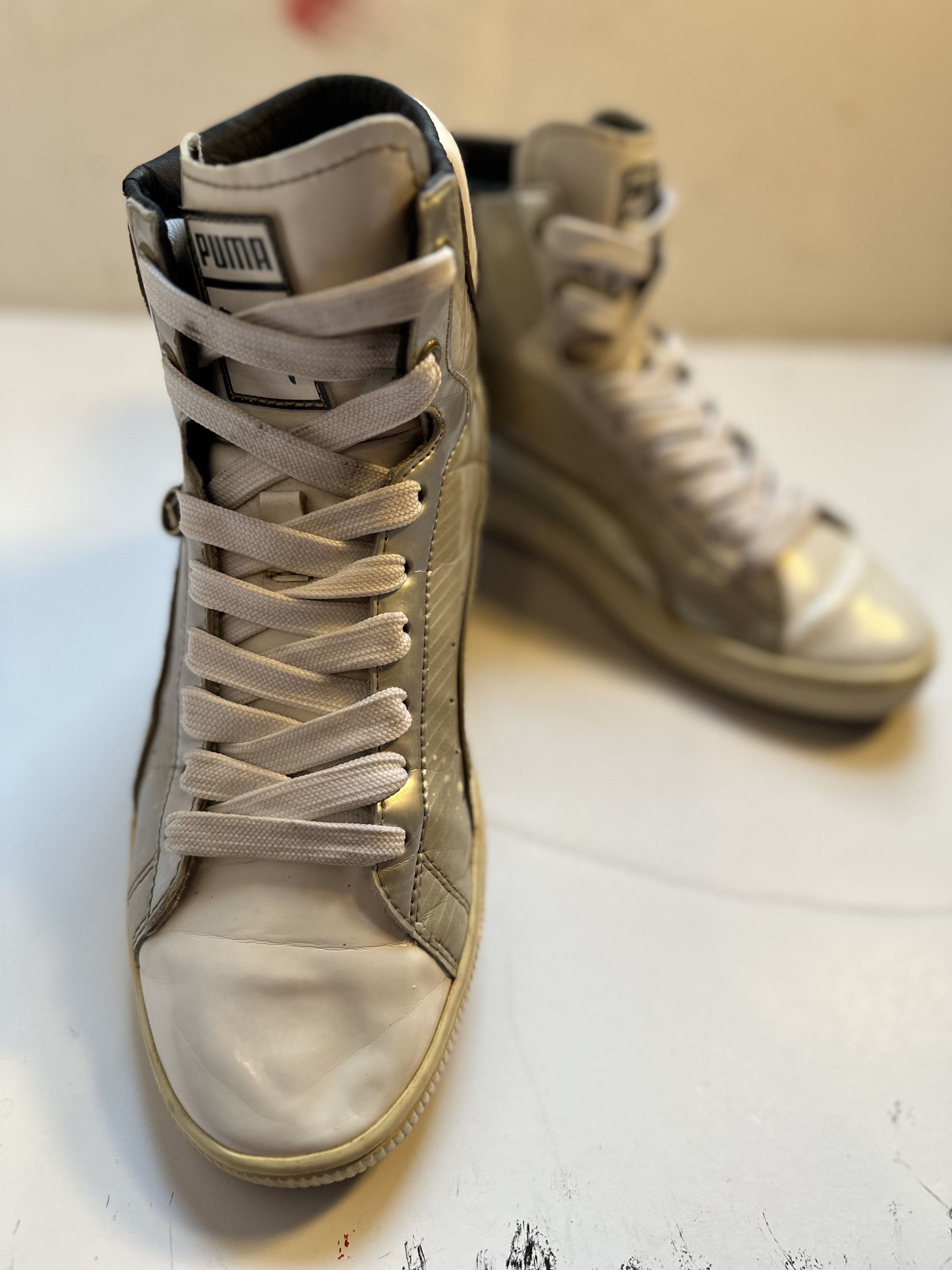 Puma PUMA First Round Hi Top Metallic Silver & White | Grailed