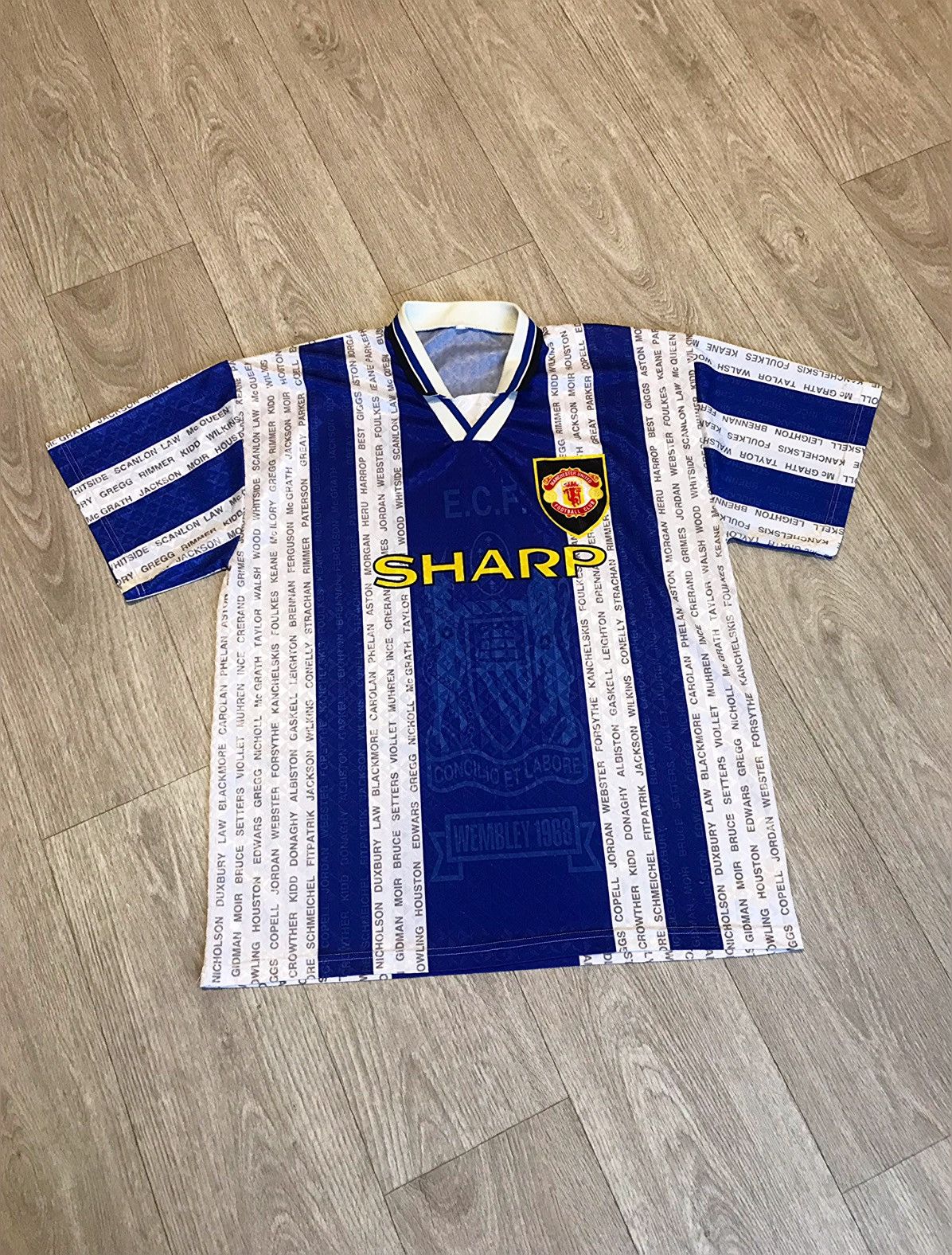 Manchester United × Soccer Jersey × Vintage 🔷Vintage Manchester United ...