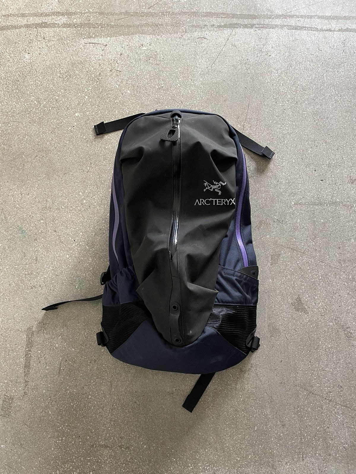 Arc'Teryx Arcteryx arro 22 backpack | Grailed
