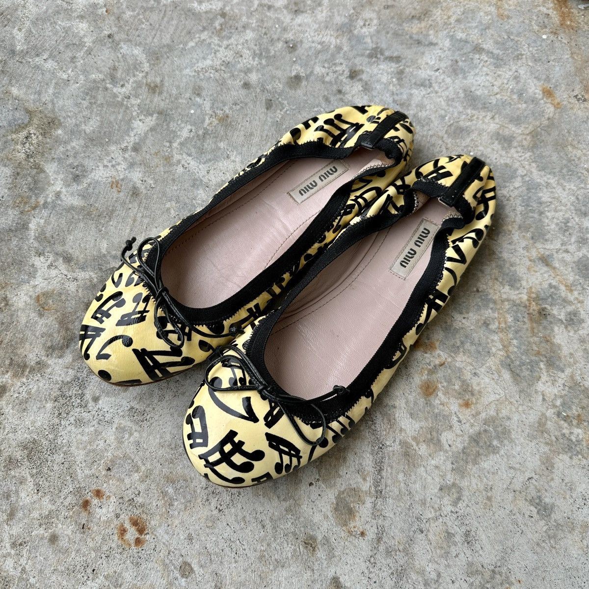 Designer × Miu Miu × Vintage Miu Miu Music Notes Ballet Flats Beige ...