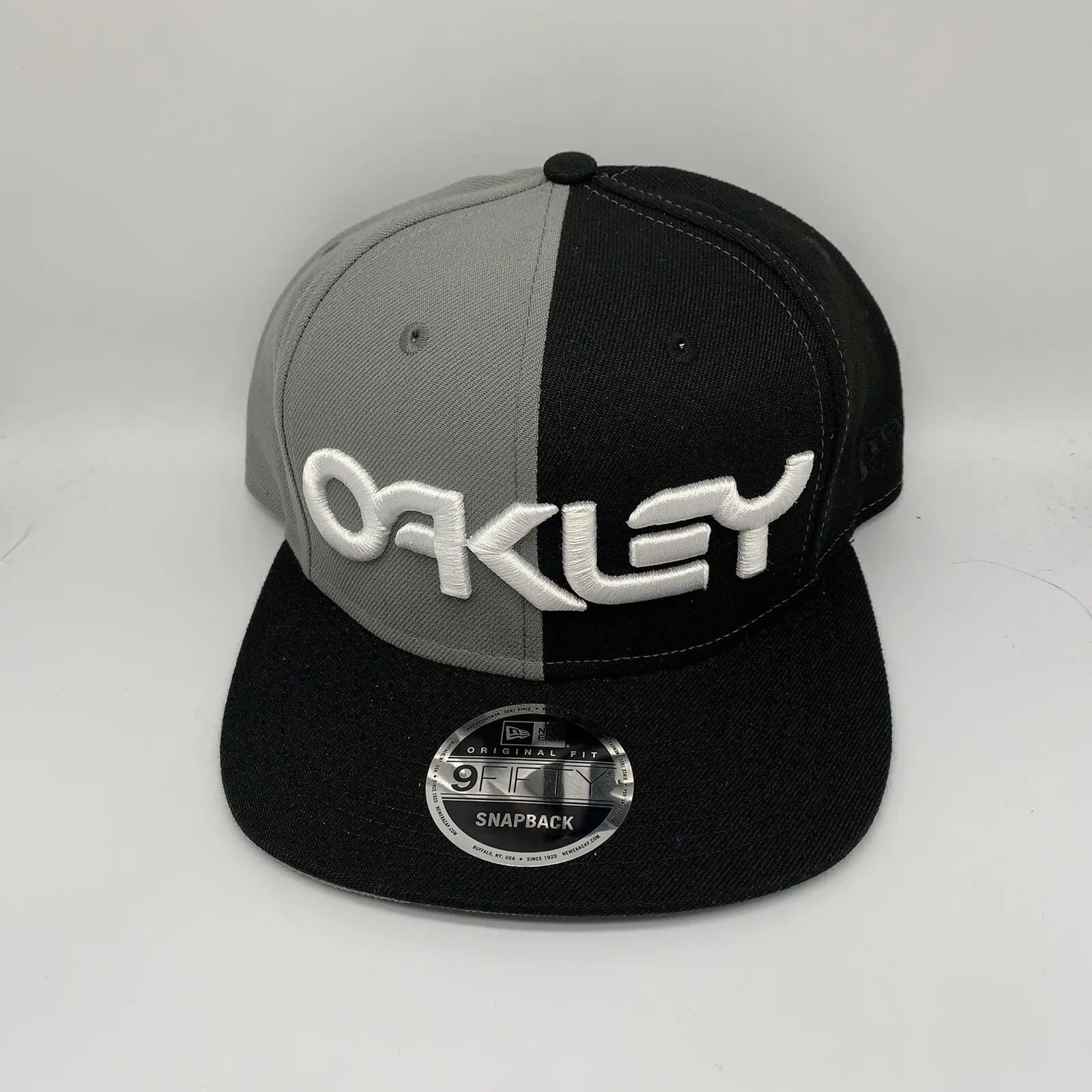 New Era × Oakley Oakley Split Original Fit 9Fifty New Era Hat Snapback ...