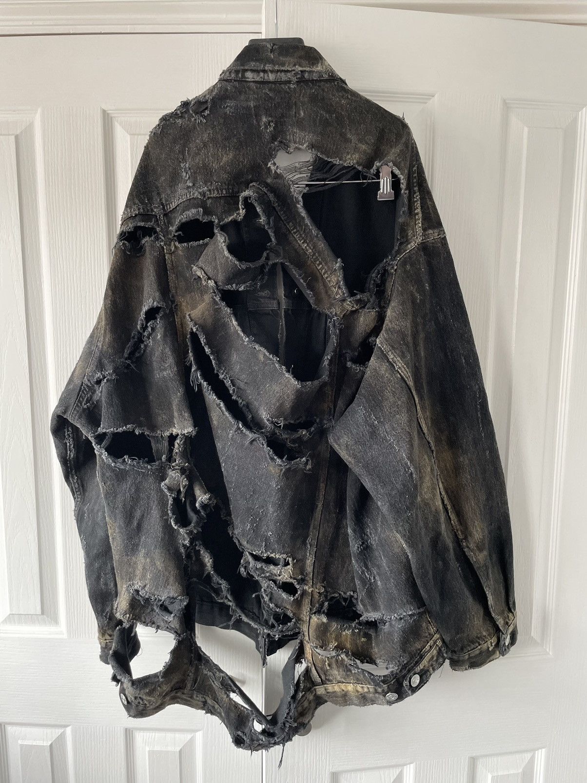Balenciaga RUNWAY SAMPLE 1/1 MUD SHOW DENIM JACKET | Grailed