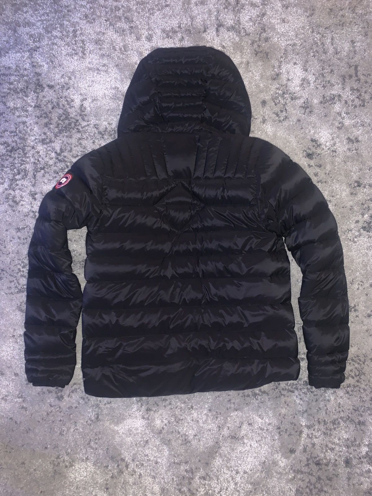 Canada Goose Light puffer jacket LAST DROP | Grailed