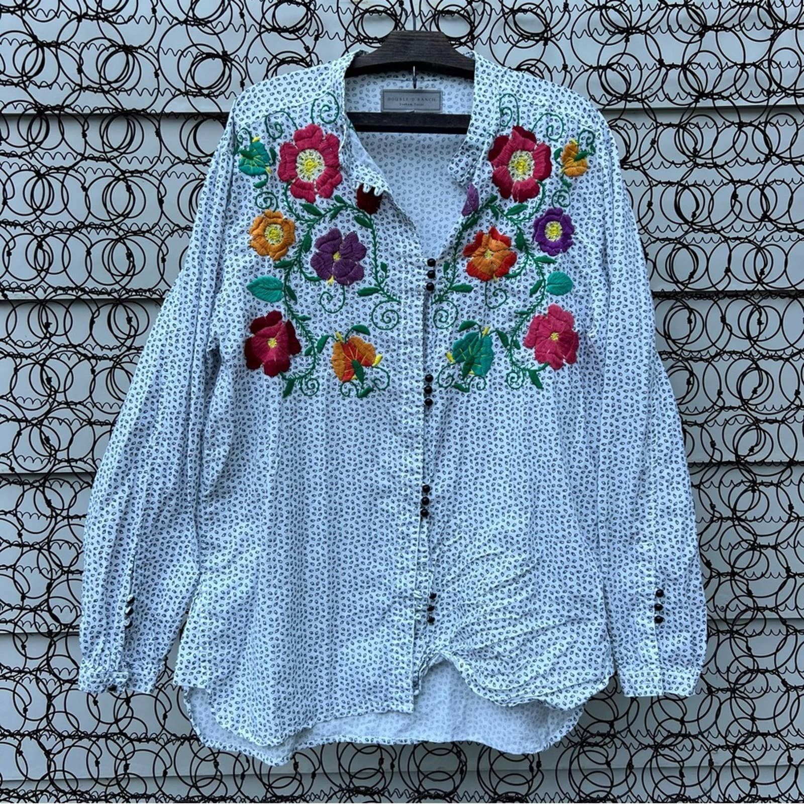 Double D Ranch Double D Ranch black white leaf embroidered floral ...