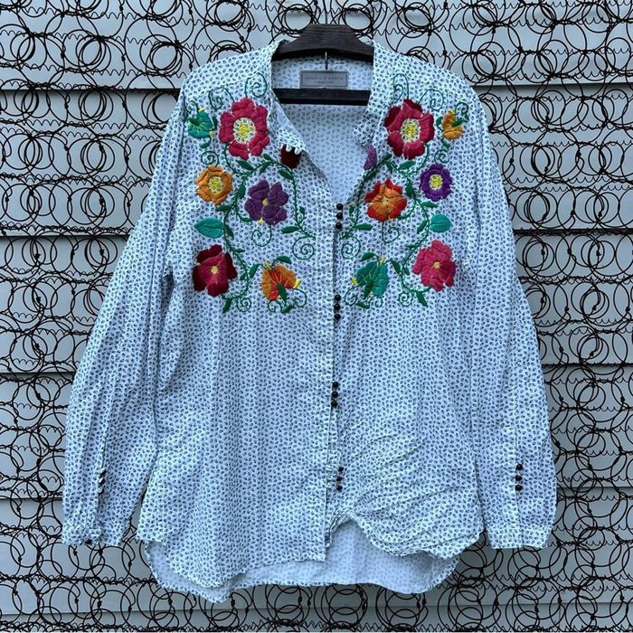 Double D Ranch Double D Ranch black white leaf embroidered floral ...