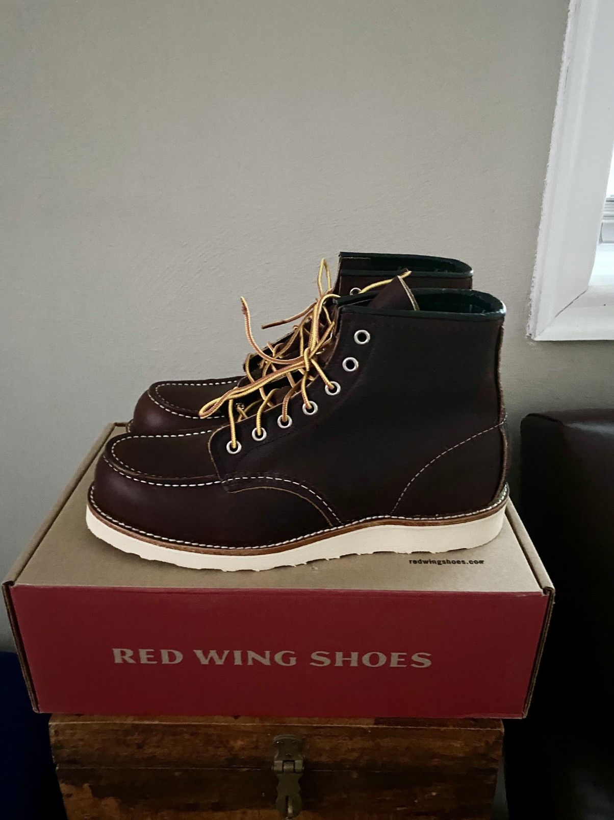 Red Wing RED WING 8138 CLASSIC MOC 6-INCH BOOT BRIAR OIL-SLICK US 9 | Grailed