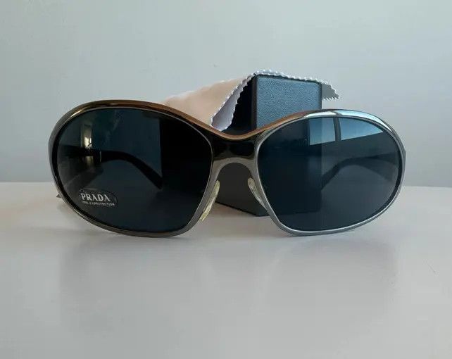 Prada × Vintage PRADA 2004 Sunglasses Rimless Sport Frame Shield Symbol ...