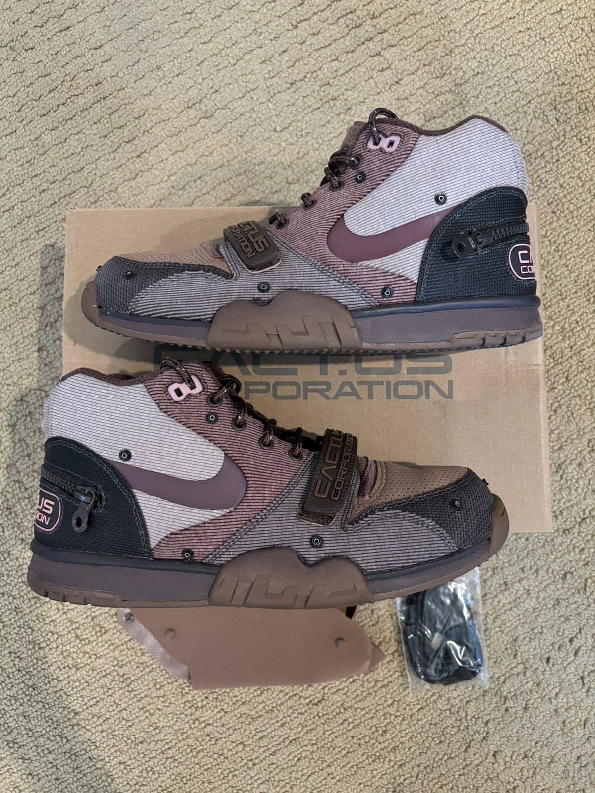 Nike × Travis Scott Nike Travis Scott Air Trainer Chocolate Brown | Grailed