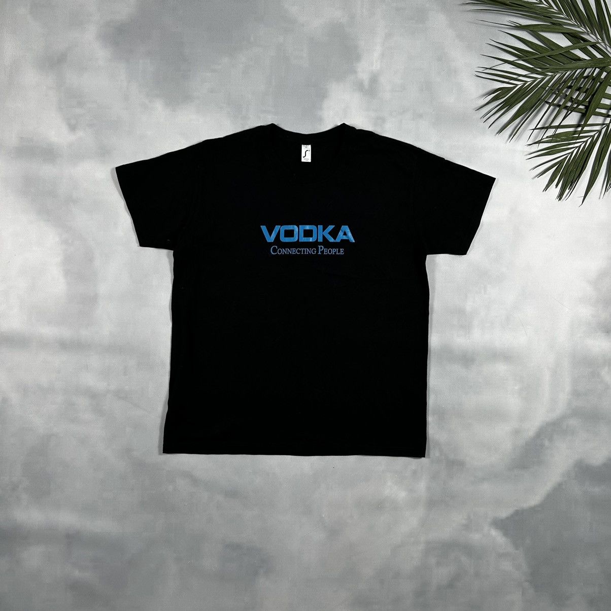 Humor × Streetwear × Vintage Vintage Humor t-shirt size XL Vodka ...