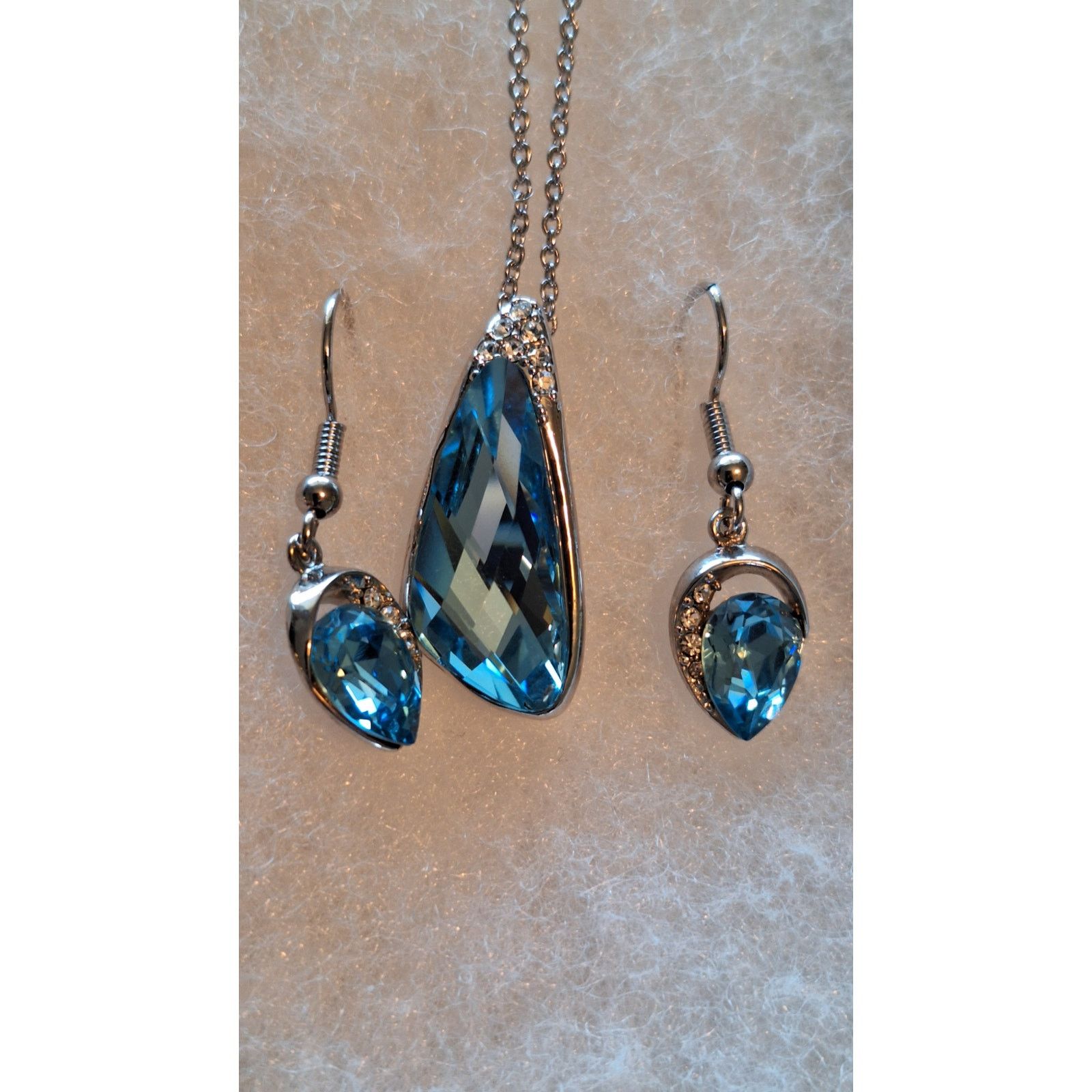 Non Identifie Eternal Love Blue Swarovski Elements Crystal Jewelry Set ...