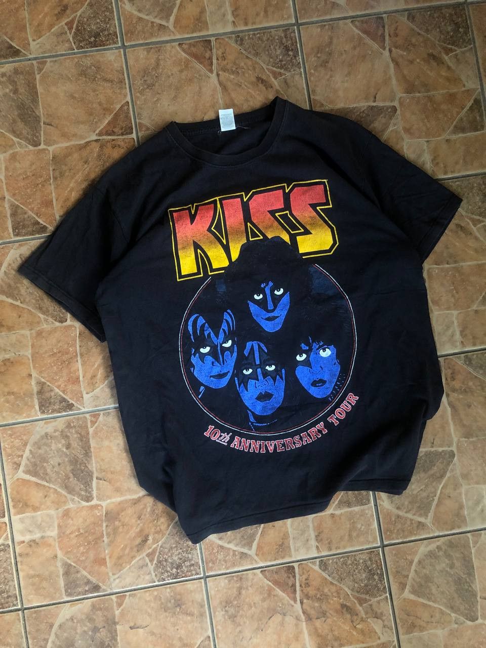 Band Tees × KISS × Vintage Vintage kiss 10th anniversary tour Band tee ...