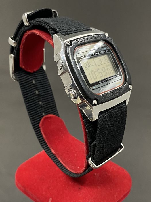 Vintage Rare Vintage CASIO DW-1000 Japan Digital Men’s Watch | Grailed
