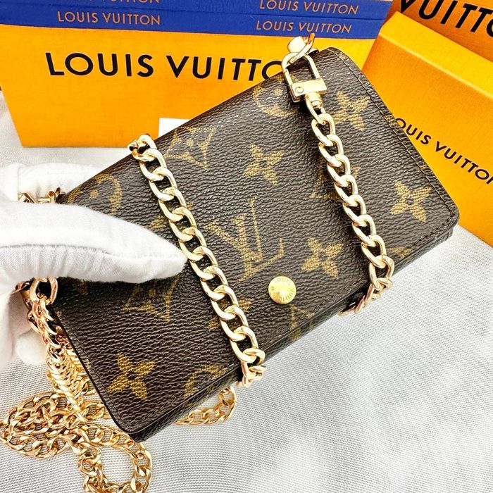 Louis Vuitton Louis Vuitton Monogram Crossbody Wallet | Grailed