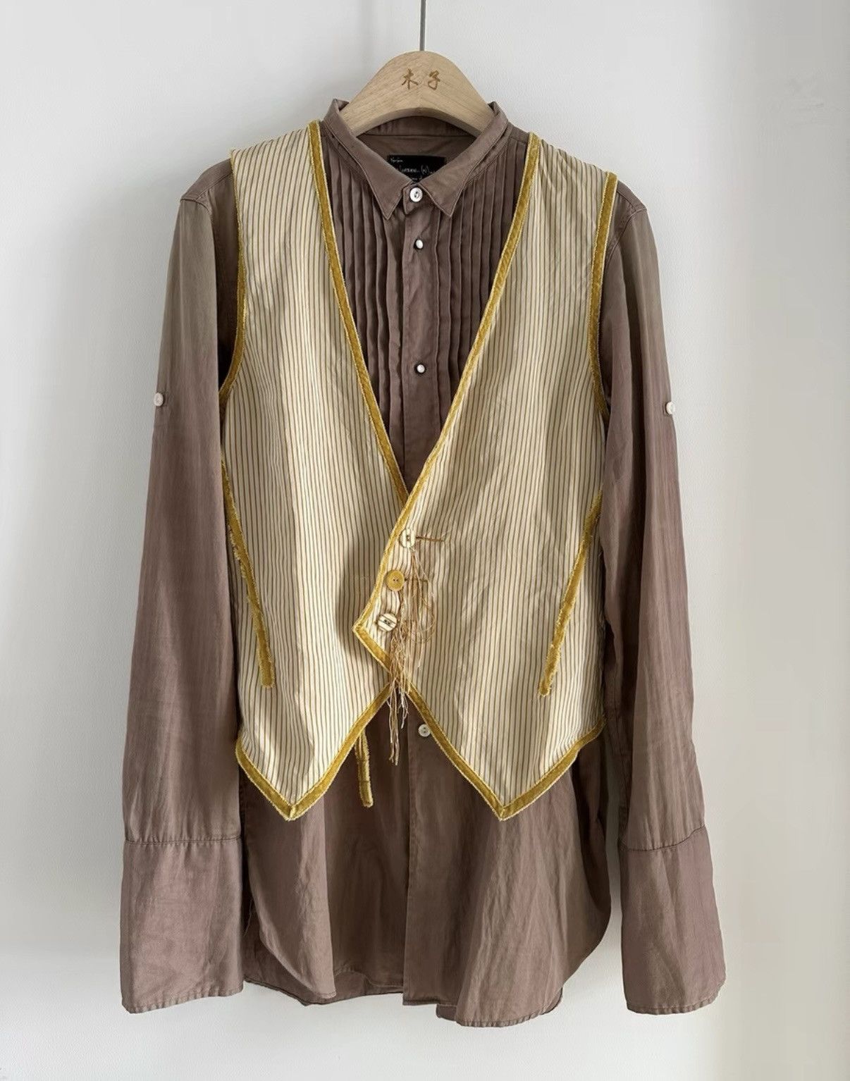 Number (N)ine Number (N)ine 07SS About A Boy Ruched front placket shirt ...