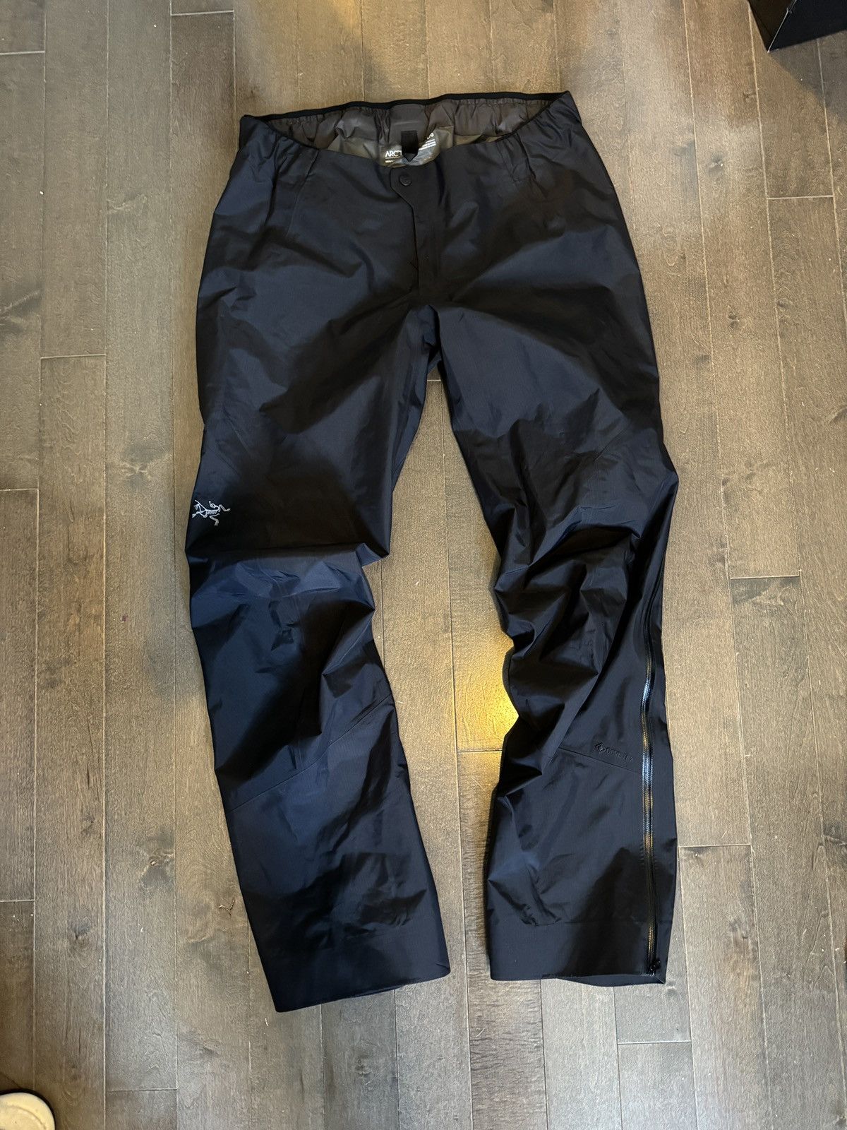 Arc'teryx Arcteryx Zeta SL Shell pants | Grailed