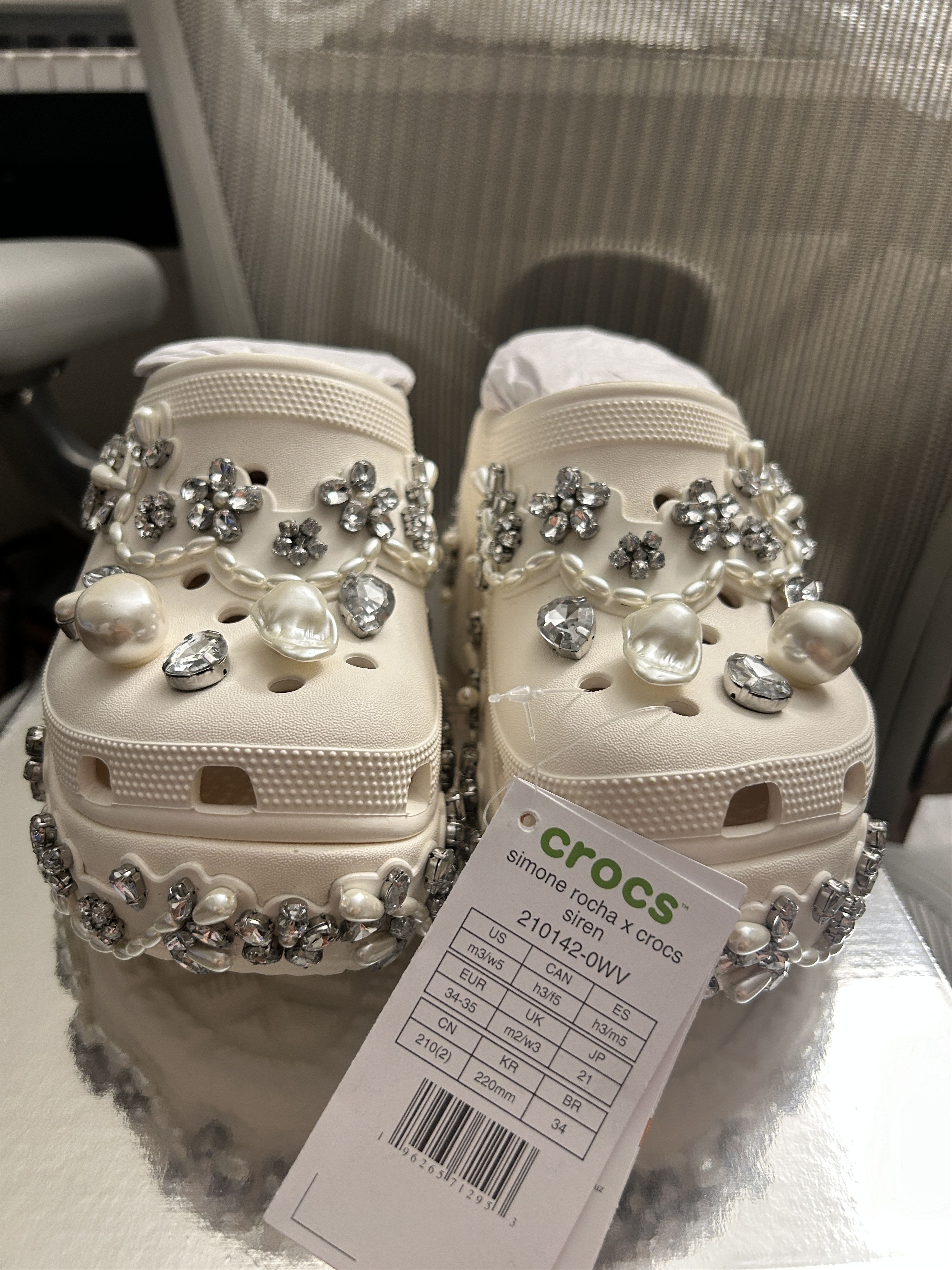 Crocs × Simone Rocha Simone Rocha Crocs Women's Siren (Chalk Crocs × Simone Rocha Simone Rocha Crocs Women's Siren (Chalk