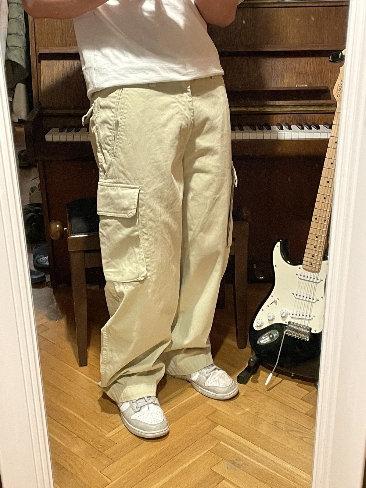 Gap × Streetwear × Vintage Gap Baggy Cargos Streetwear Beige Pinterest ...