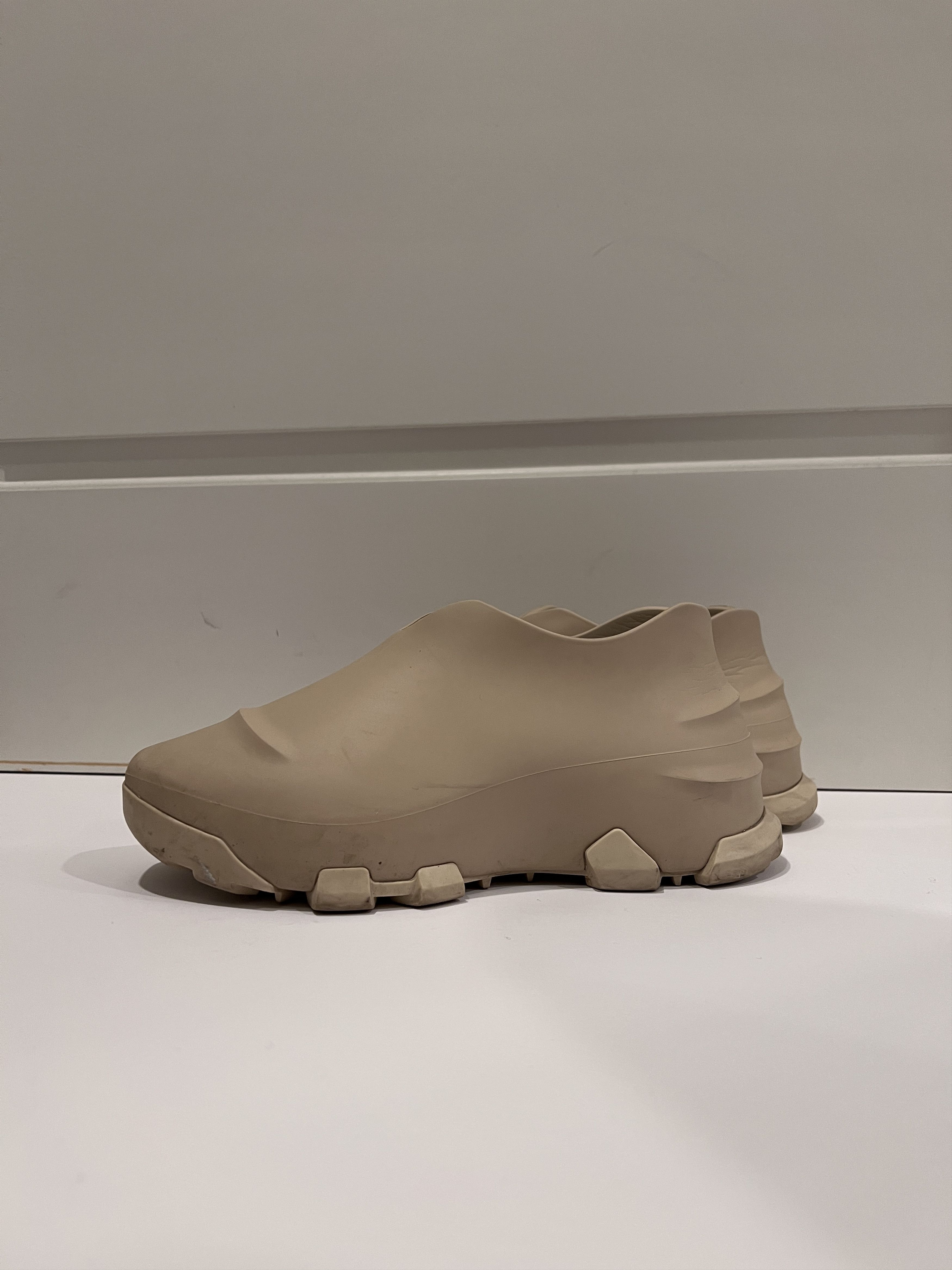 Givenchy Monumental Mallow Rubber Shoes In Ivory | Grailed