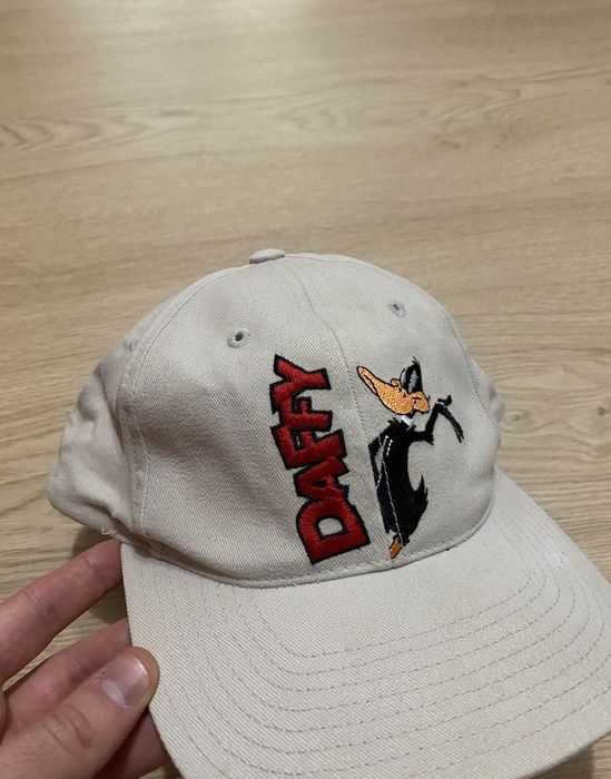 Vintage Vintage 1998 Warner Bros Daffy Cartoon Network Hat | Grailed Vintage Vintage 1998 Warner Bros Daffy Cartoon Network Hat | Grailed