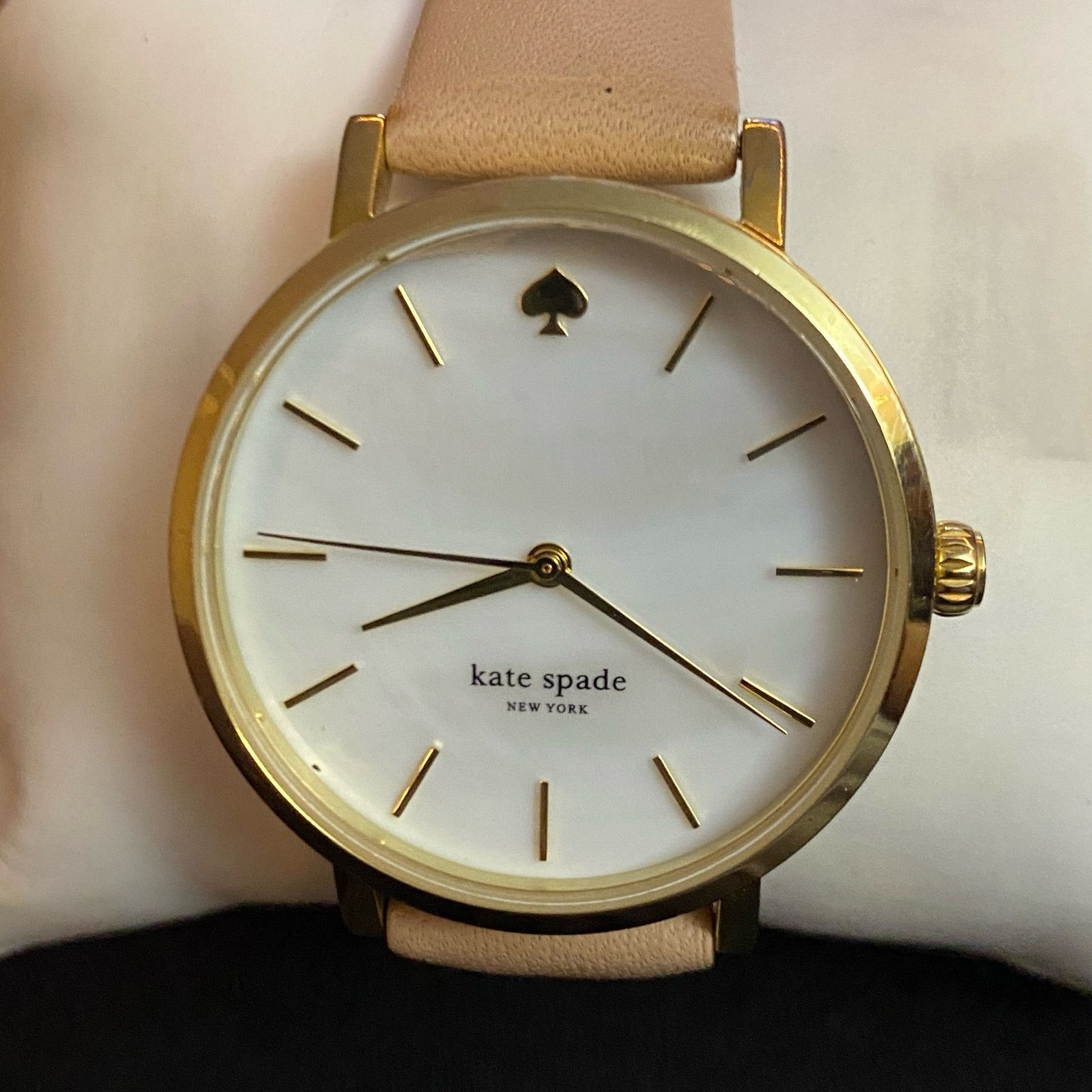 Kate Spade Kate Spade New York Gold Tone Pink Leather Watch Working ...
