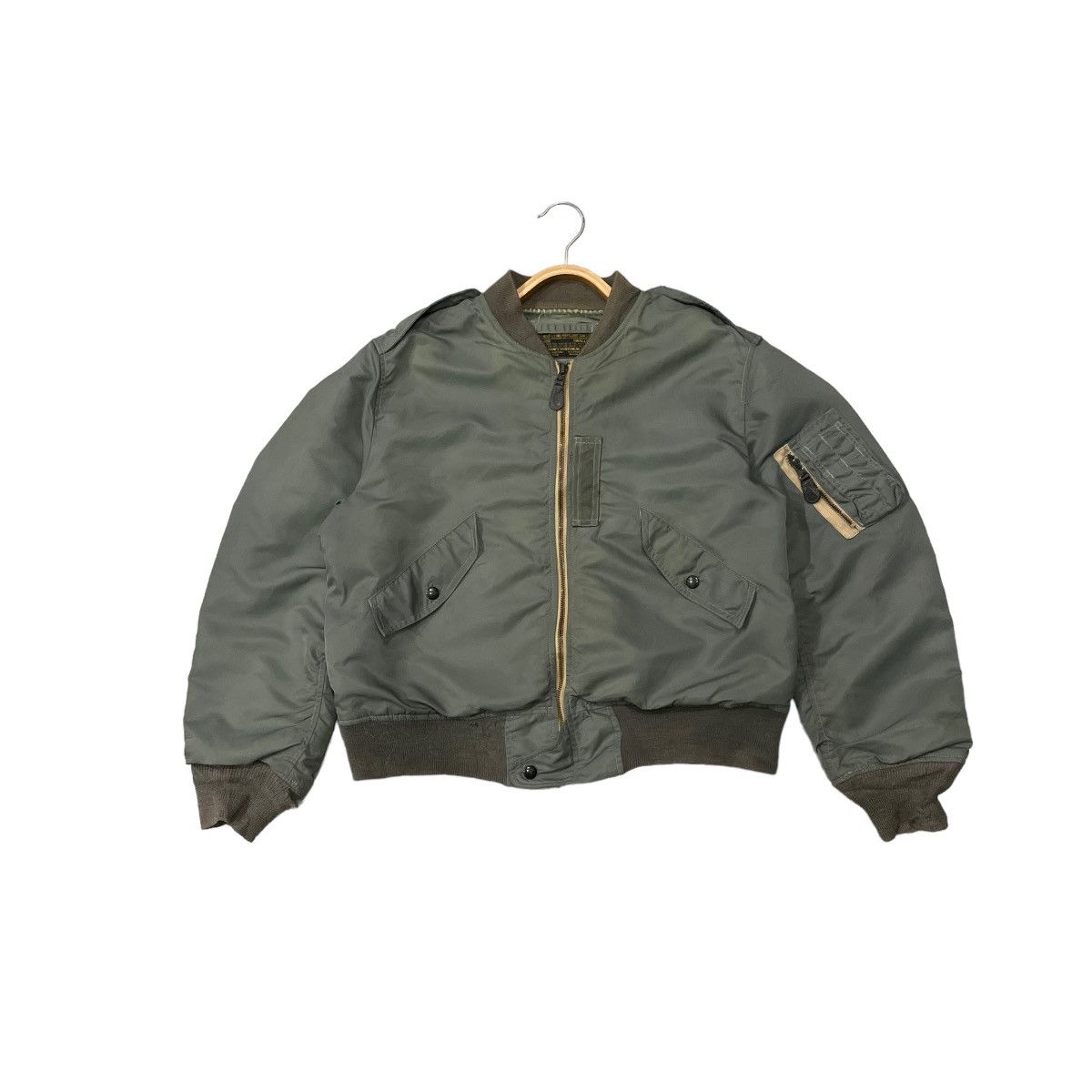 Bomber Jacket × Pherrows × Us Air Force Vintage Pherrows Flying USAF Military Bomber Jacket ...