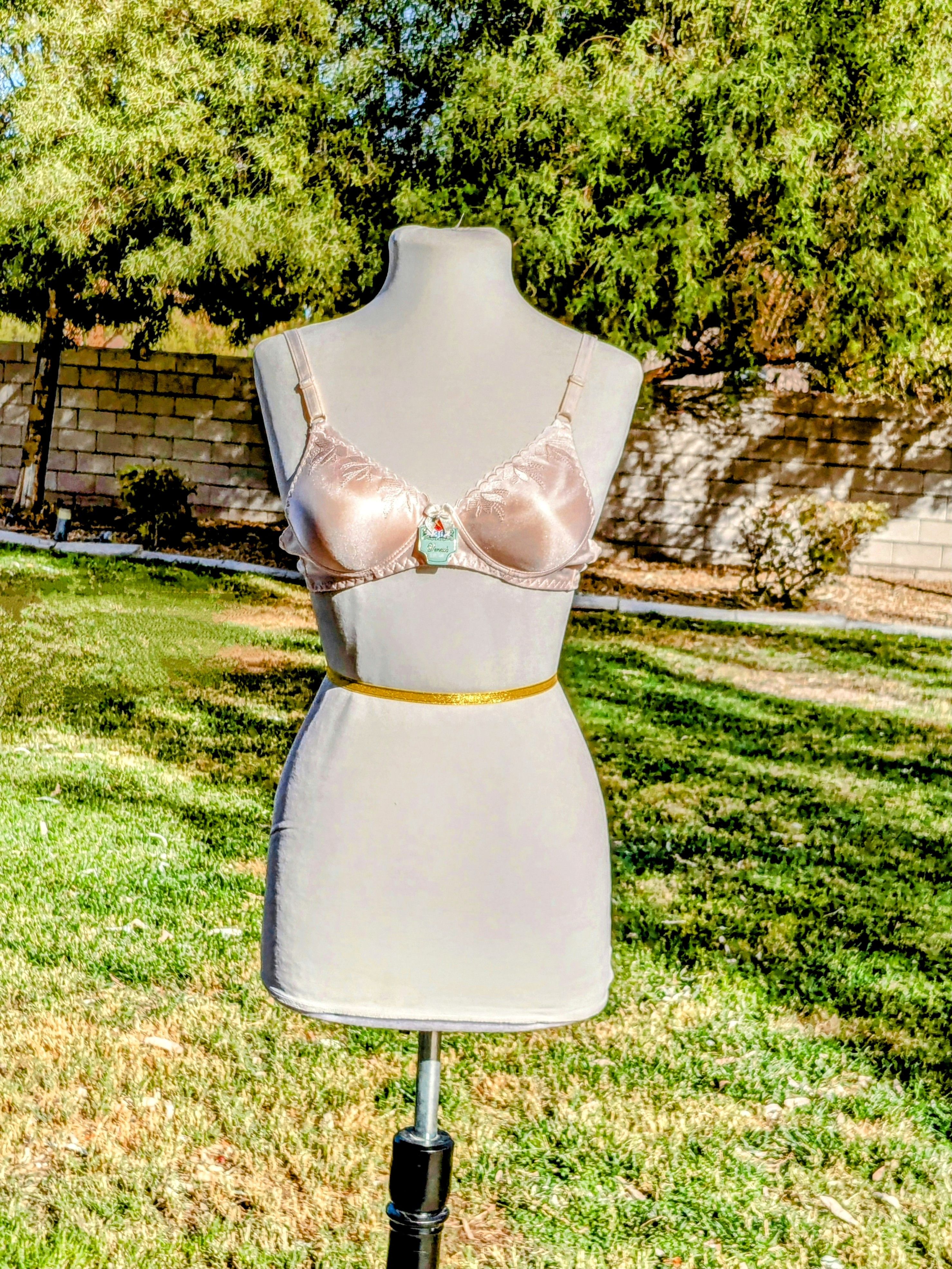 Vintage Retro Petite Rockabilly Sz36 Bcup Wireless Pin-Up Bra | Grailed