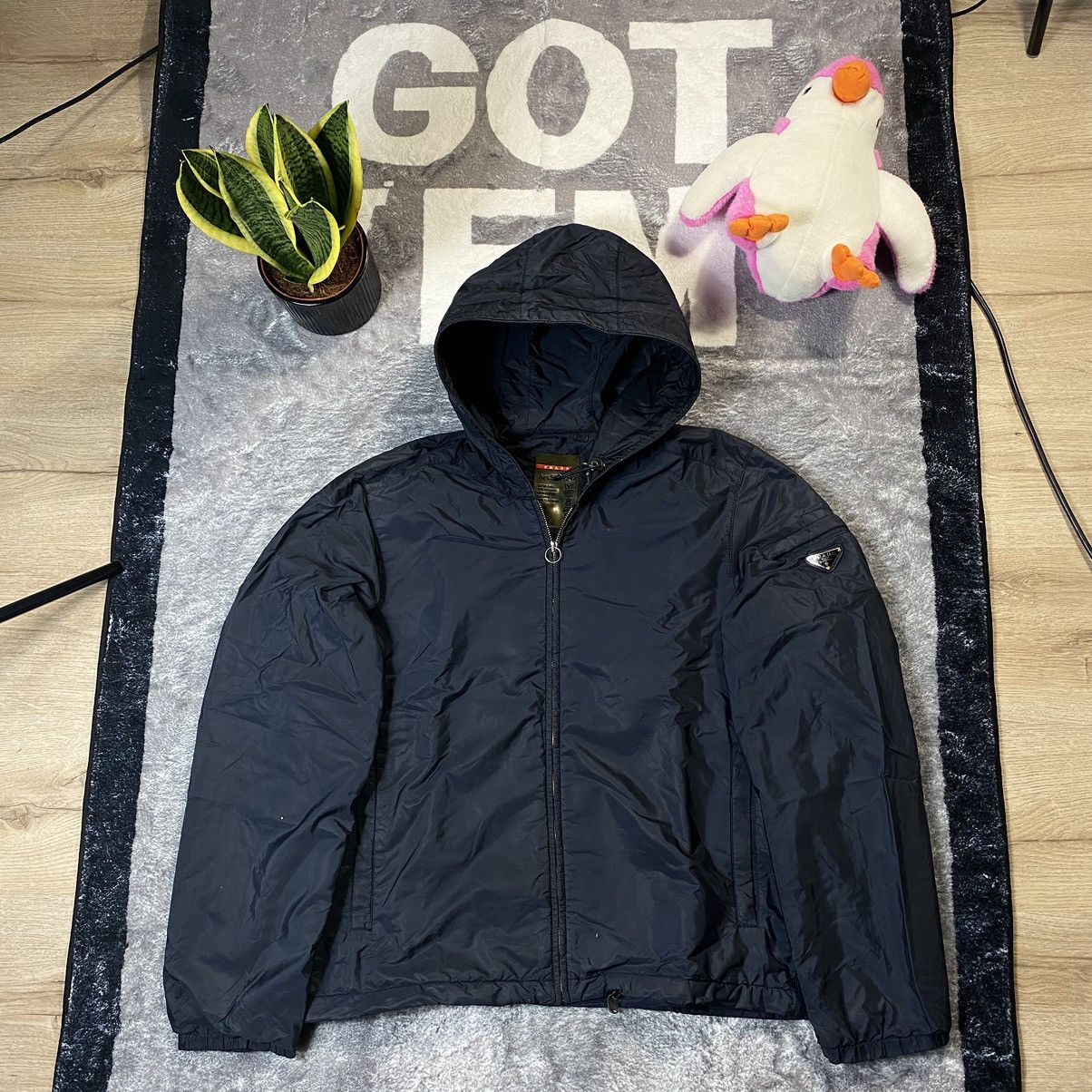 Prada × Streetwear × Vintage VINTAGE PRADA NYLON LIGHT DOWN PUFFER ...