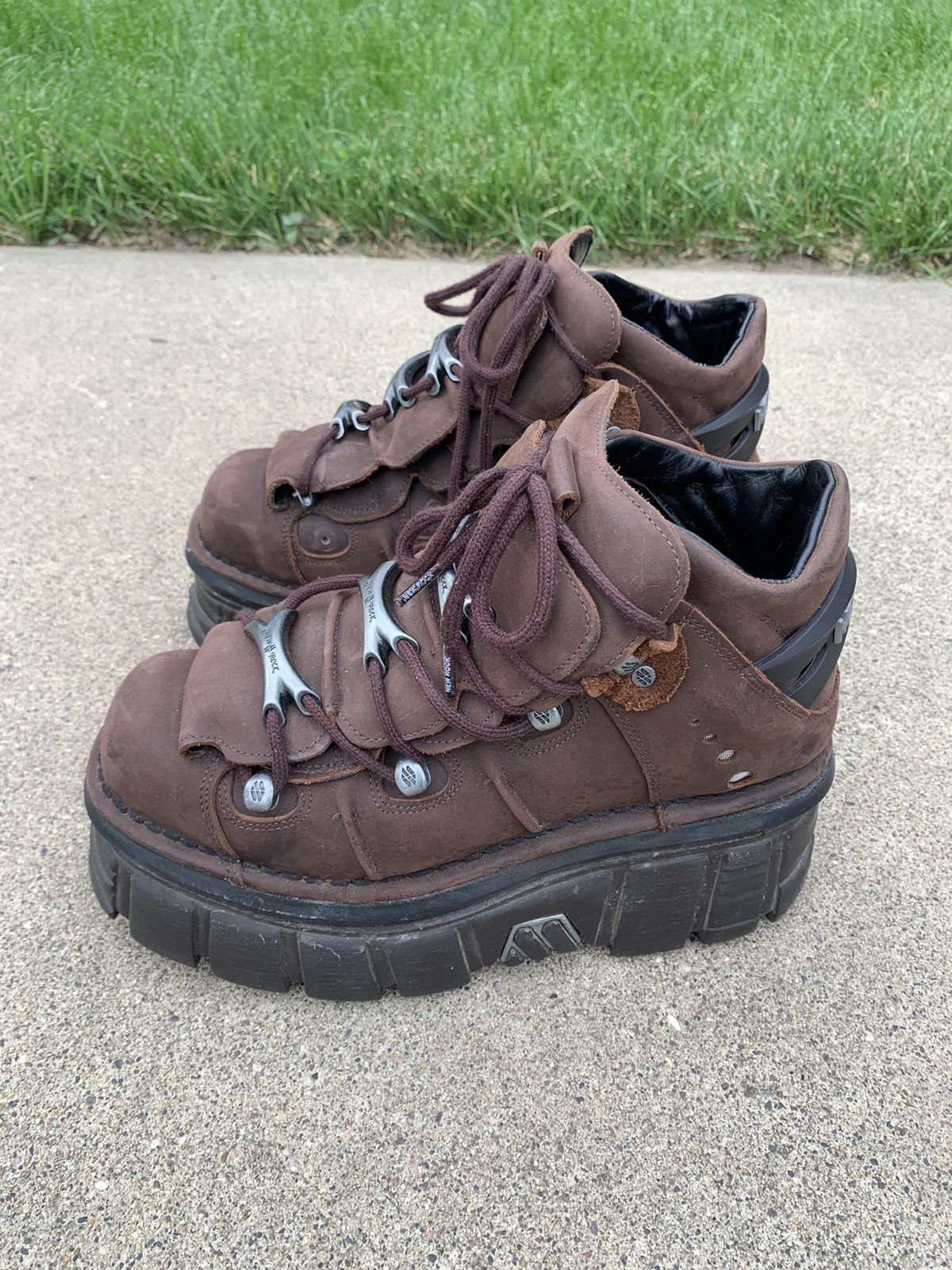 New Rock Brown new rocks | Grailed