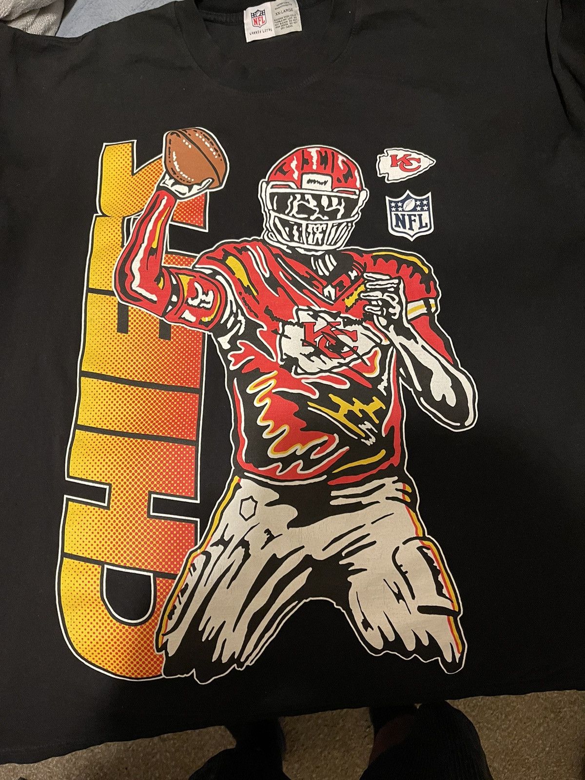 Streetwear × Warren Lotas Warren Lotas Kansas City Chiefs NFL T-Shirt ...