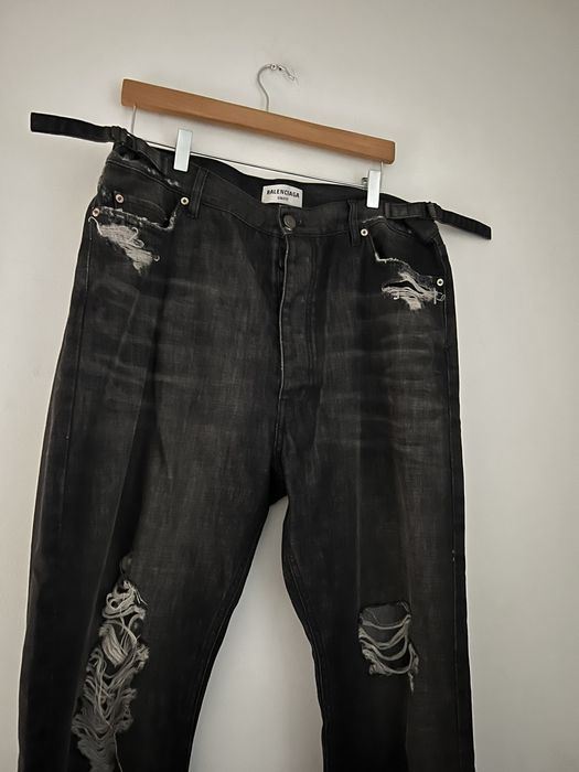 Balenciaga Balenciaga Destroyed Knee Baggy Jeans | Grailed