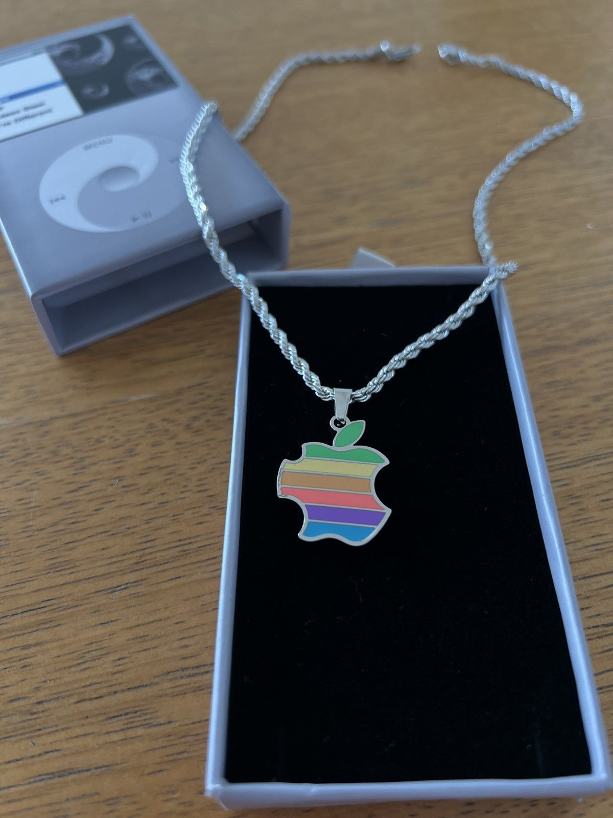 Drought Came Up In The Drought 3-Bite Apple Chain | Grailed