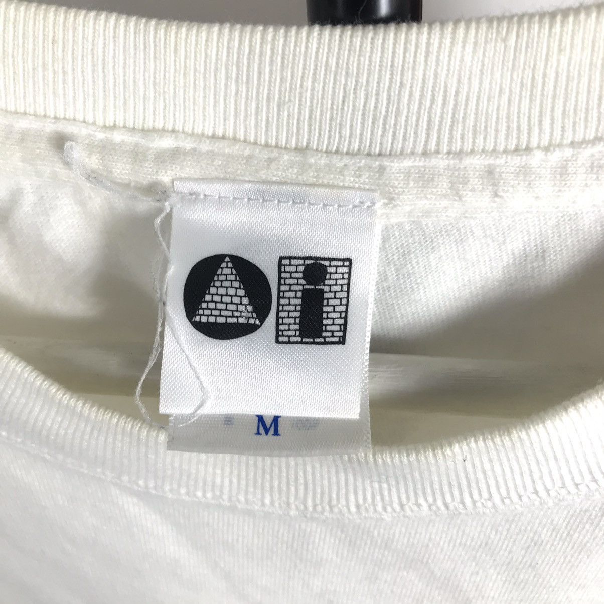 Movie Vintage art Where’s Wally shirt logo happiness | Grailed