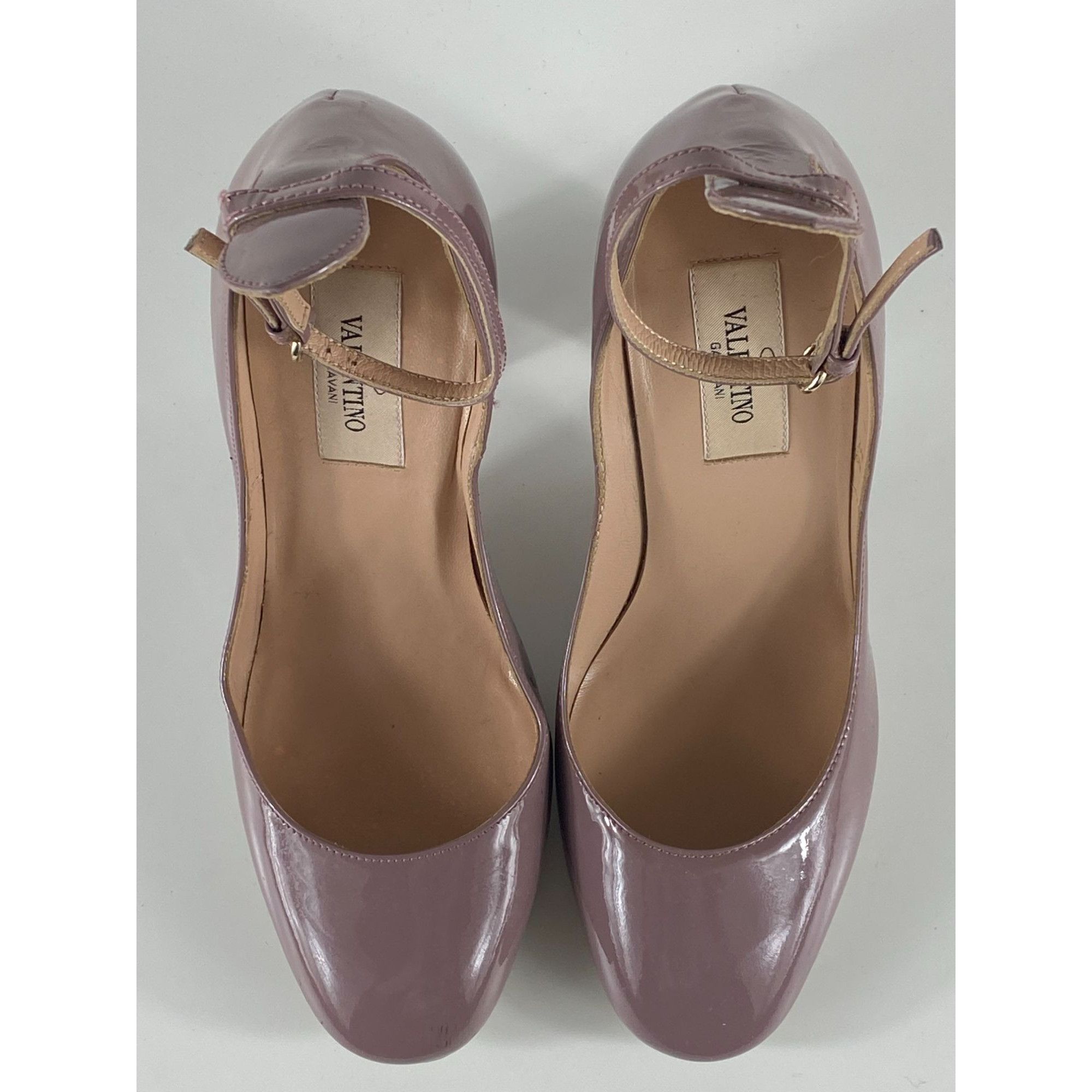 Valentino Valentino Garavani Pink Patent Leather Tango Pumps Size 36 A ...