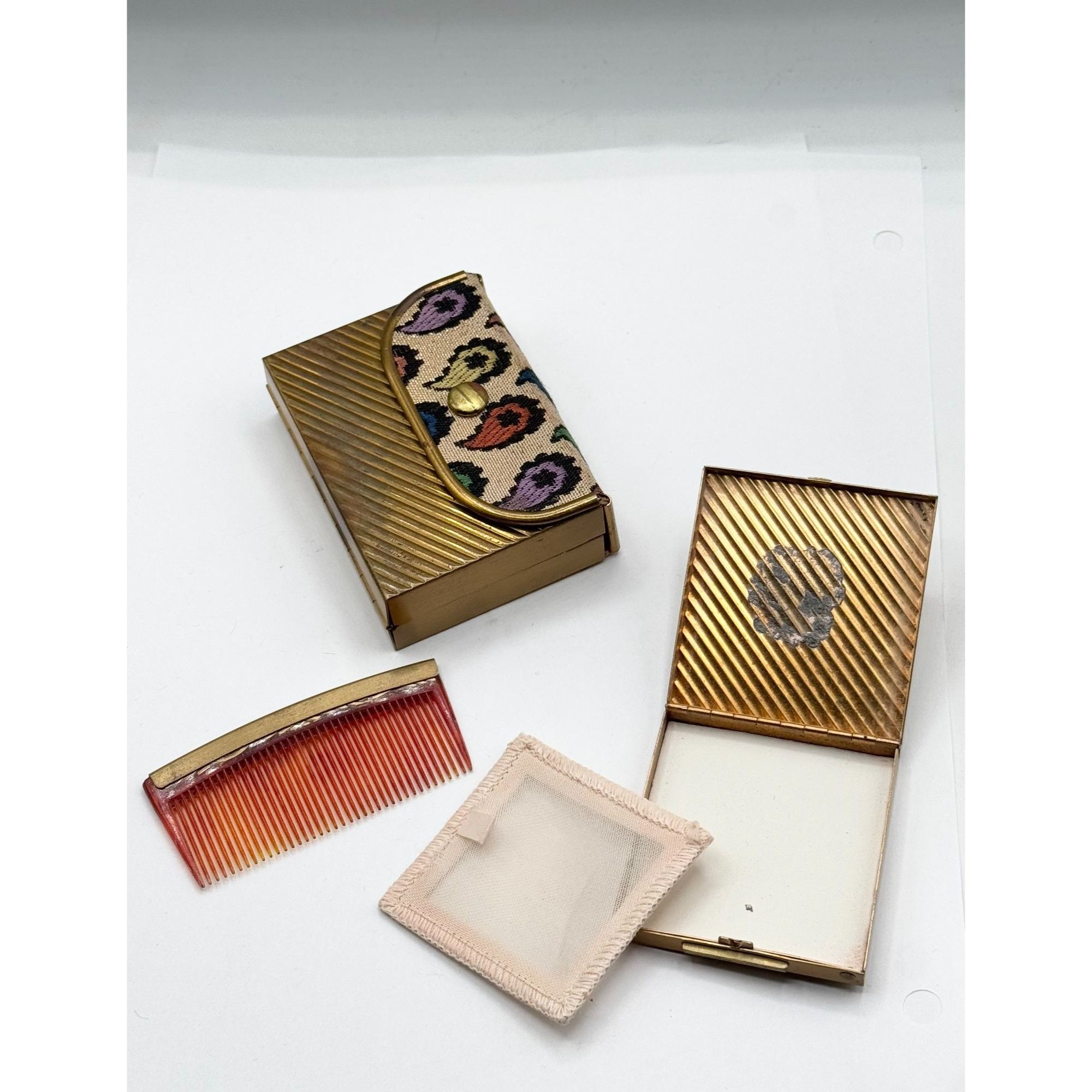 Vintage Vintage vanity case compact comb set | Grailed