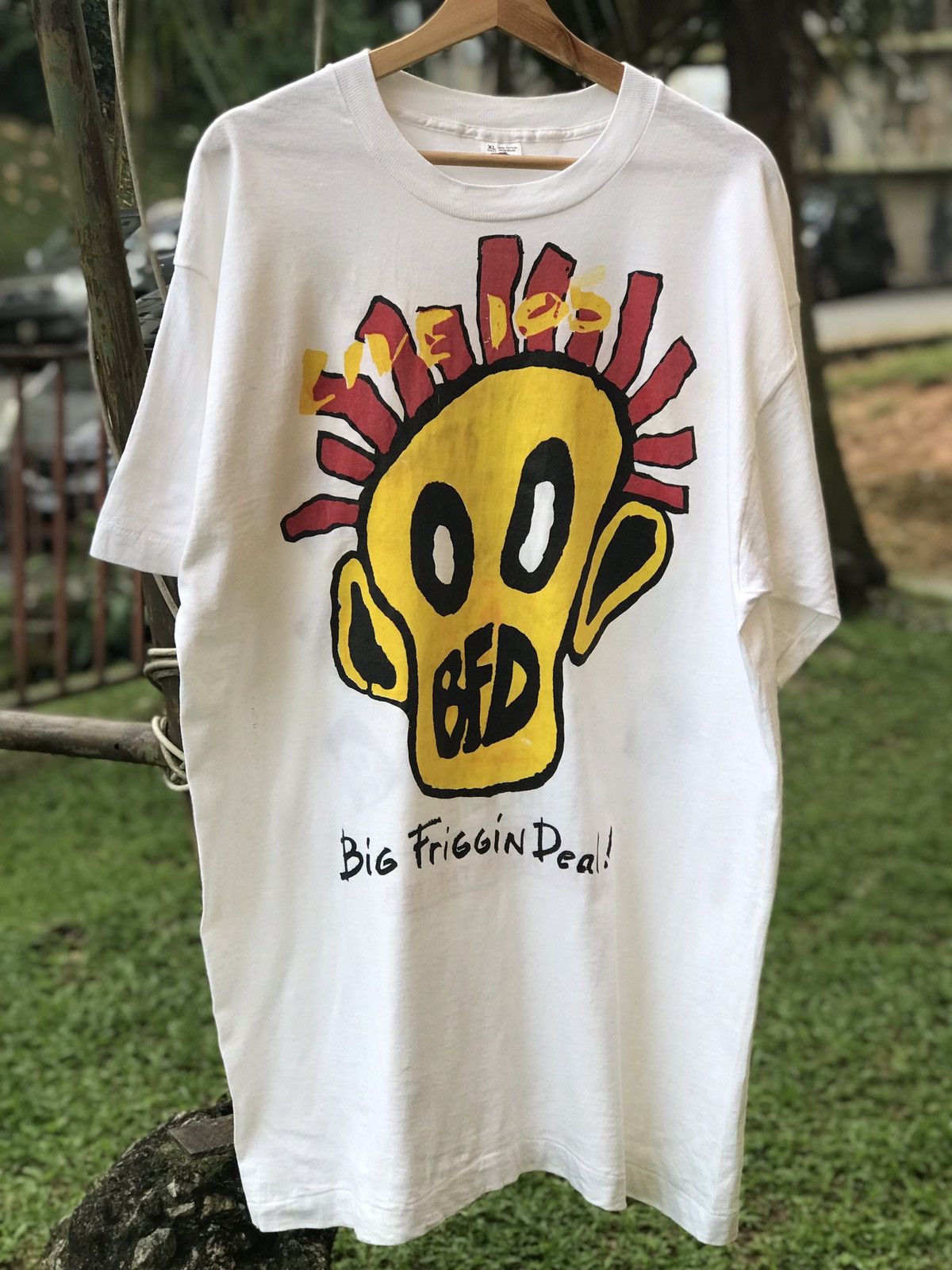 Vintage Very Rare Vintage 1995 Big Friggin Deals band present tee | Grailed