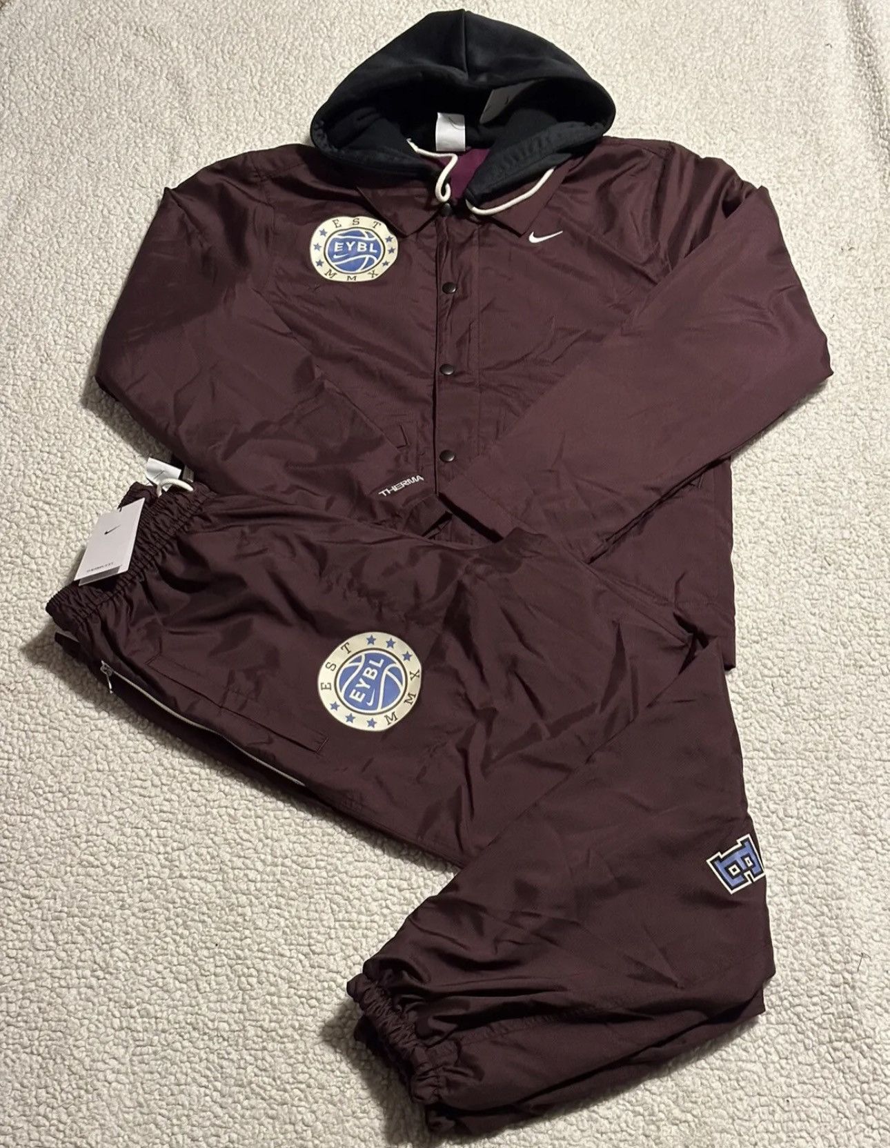 Nike Nike EYBL Therma-FIT Standard Issue Men’s Basketball Suit LT | Grailed