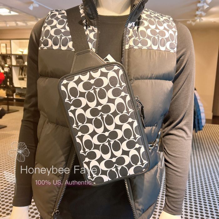 Coach MEN'S Sullivan Pack In Signature Canvas | Grailed