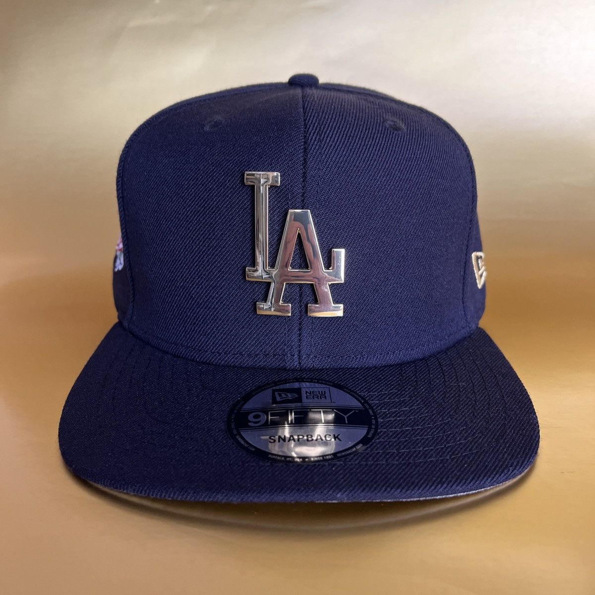 New Era LA Dodgers Metal Badge Logo Wool 9fifty Snapback | Grailed