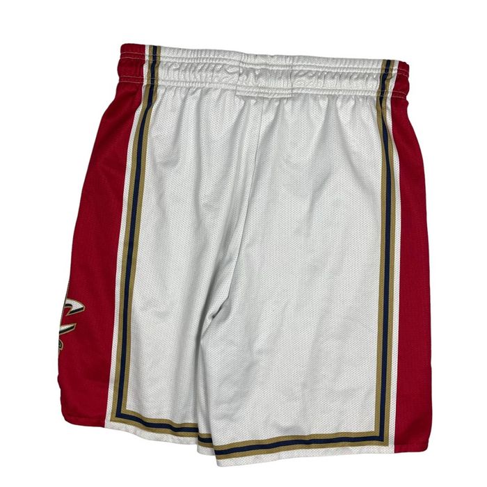 Vintage Cleveland Cavaliers Vintage Champion Basketball Shorts S | Grailed