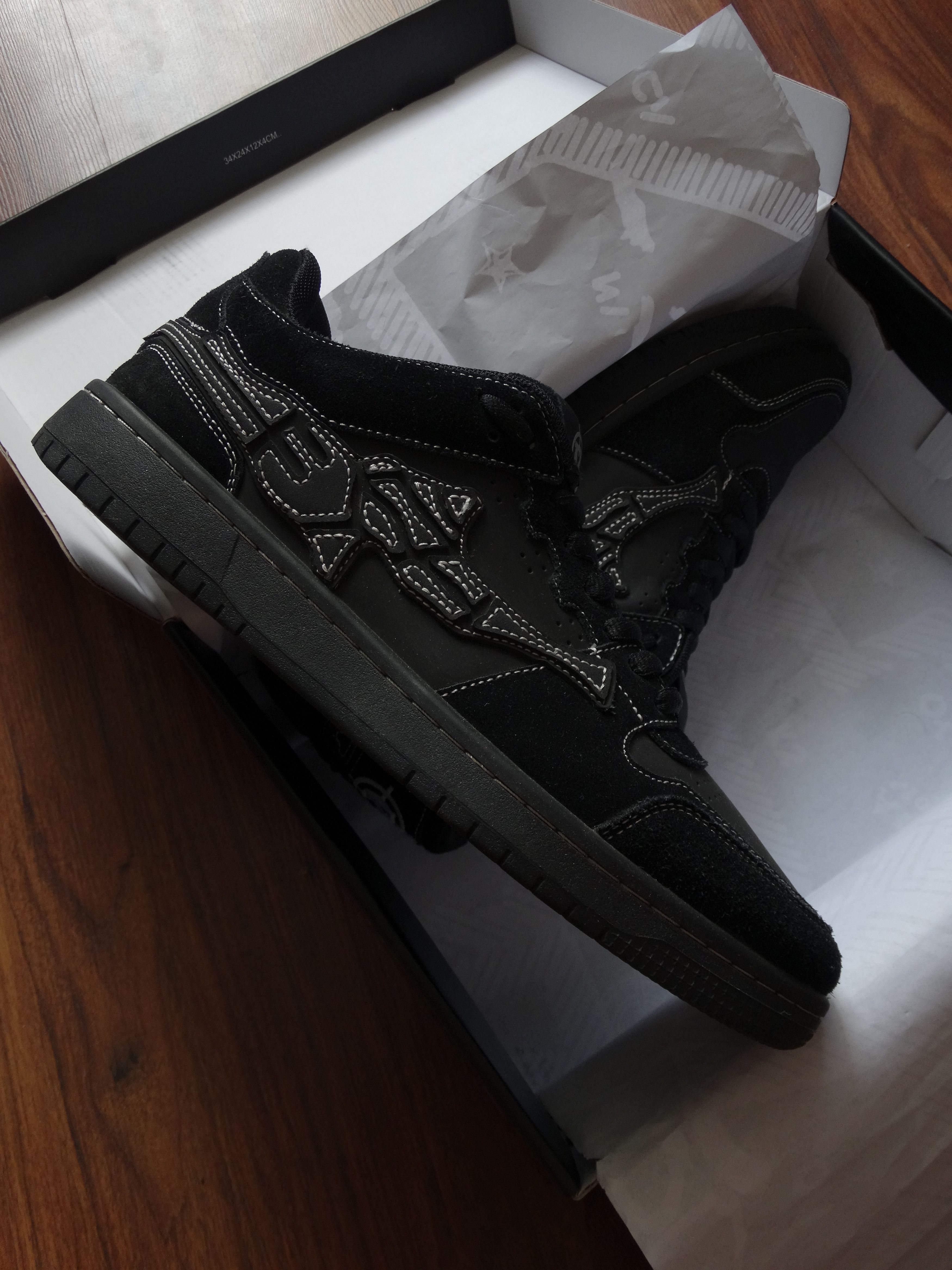 Streetwear Vicinity akimbo lows "Black Phantom" | Grailed