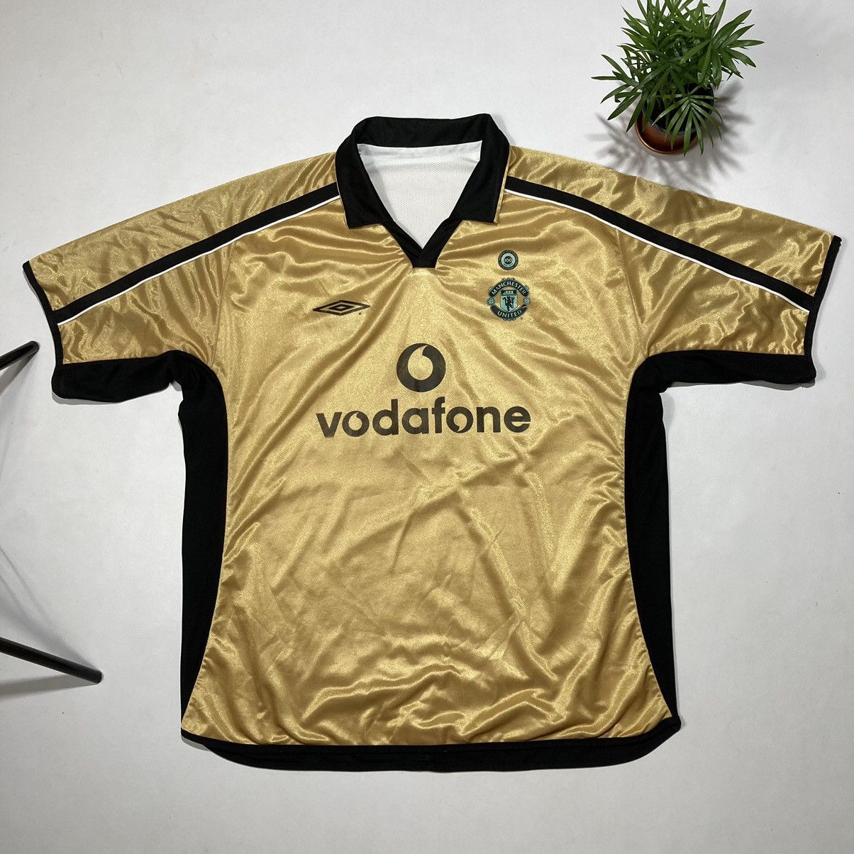 Umbro Umbro 2002 Manchester United Reversible Soccer Jersey | Grailed