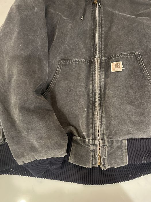 Vintage THRASHED Vintage Fades Distressed Carhartt Jacket | Grailed
