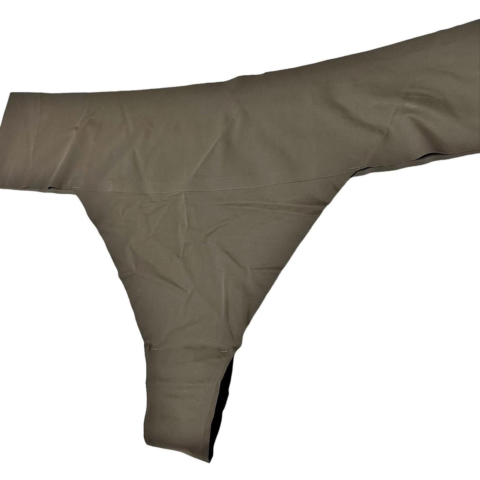 Skims Nwt Skims Naked Seamless Thong In Carbon Womens 4x Grailed