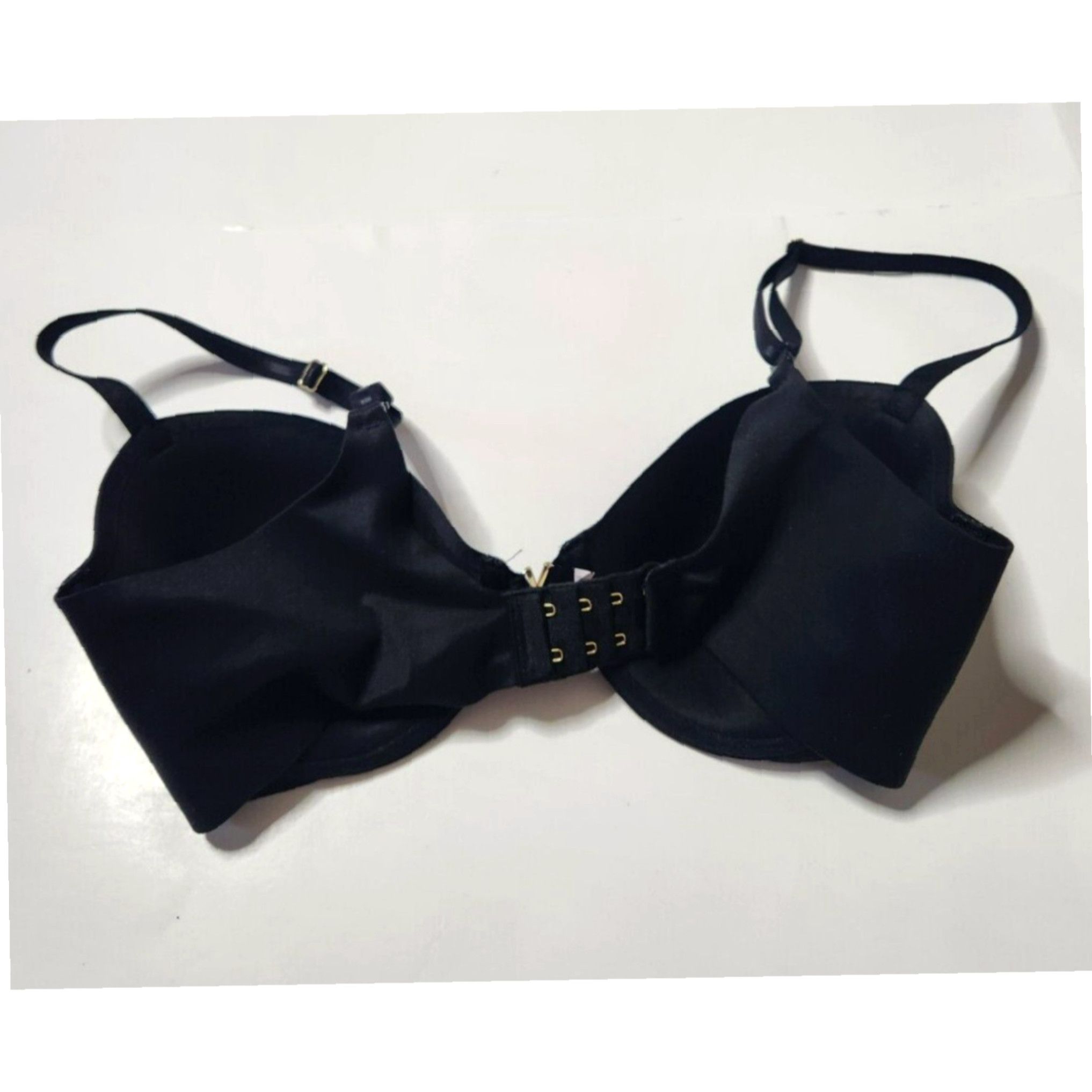 Victoria's Secret Solid Black Underwired Lined Demi Bra for Women in ...