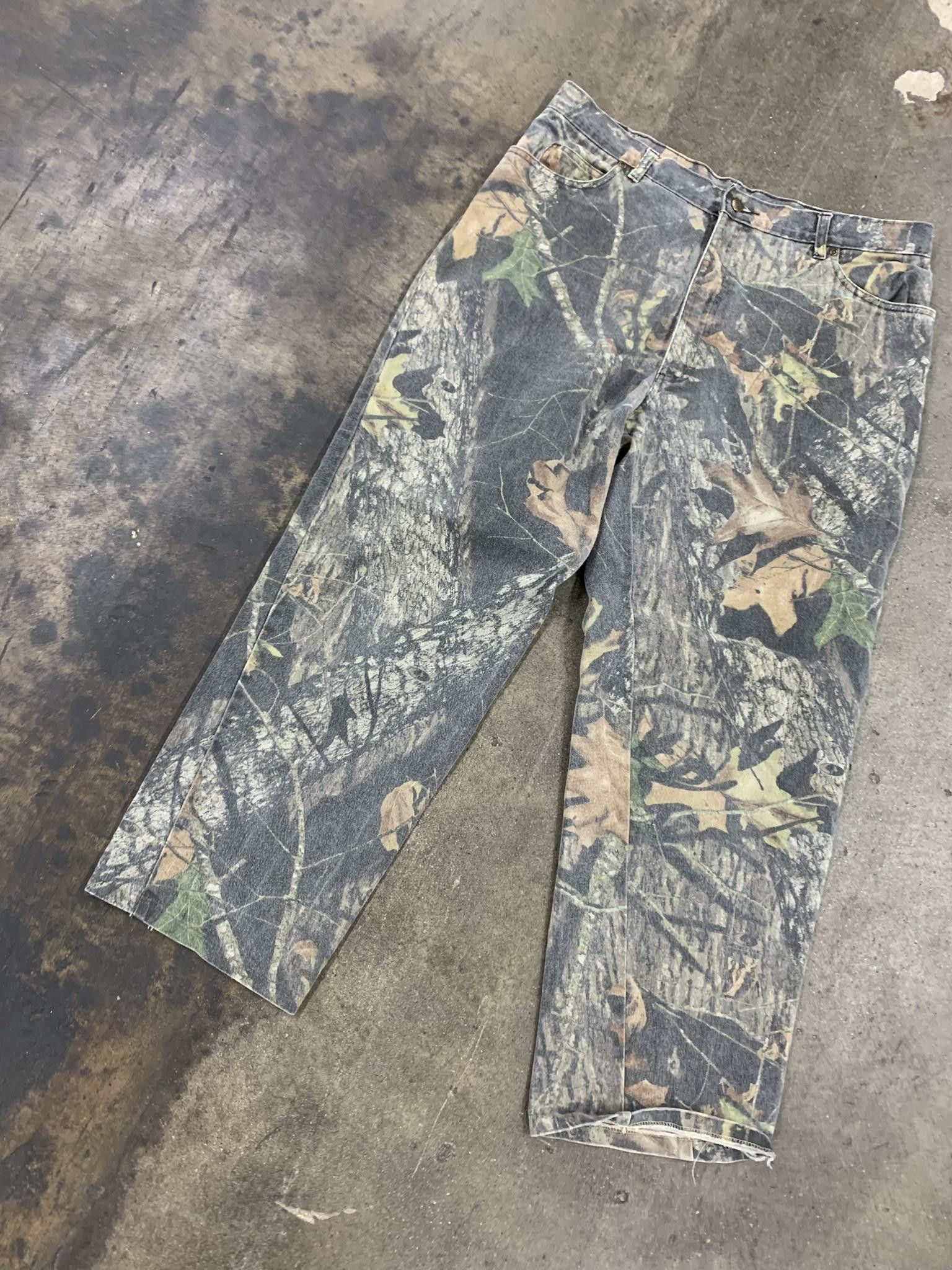 Carhartt × Streetwear × Vintage Vintage 90s Cabelas realtree Jeans ...